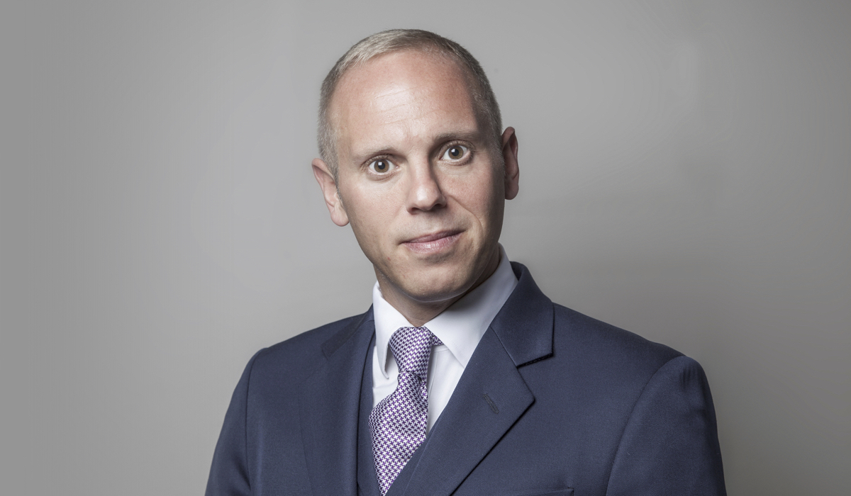 Rob Rinder awarded MBE - 2 Hare Court | London Barristers Chambers